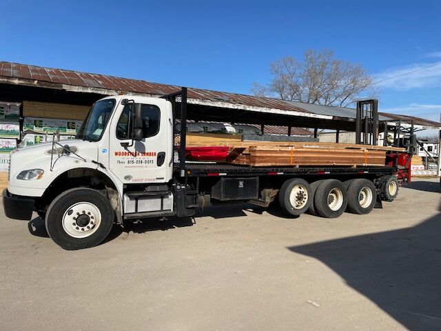 Lumber Company in Woodstock, IL | Woodstock Lumber